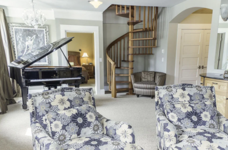 Hotel Elliott - Astoria, Oregon Bed and Breakfast - Unique Inns