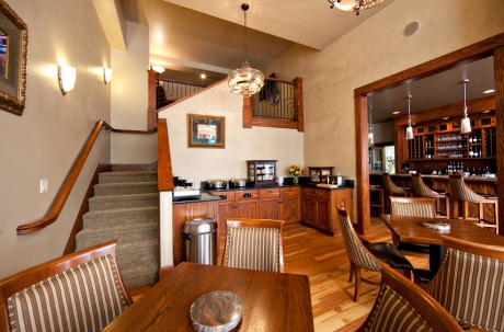 Hotel Elliott - Astoria, Oregon Bed and Breakfast - Unique Inns